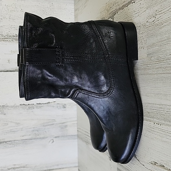 Frye | Shoes | Frye Anna Shortie Black Leather Boots Ankle Booties 75 ...
